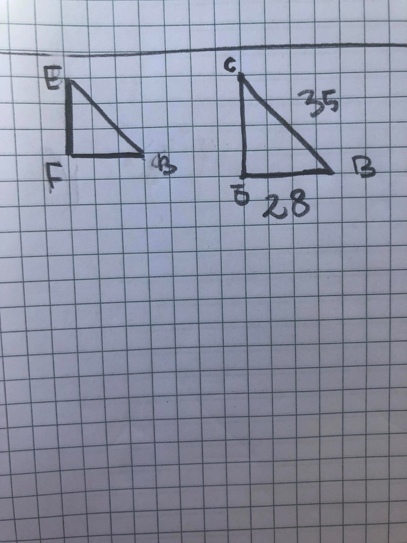 Likbent triangel med en kvadrat (Matematik/Matte 2/Logik och geometri ...