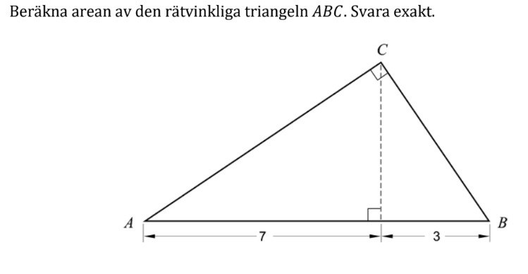 Beräkna arean av den rätvinkliga triangeln (Matematik/Matte 2/Logik och ...