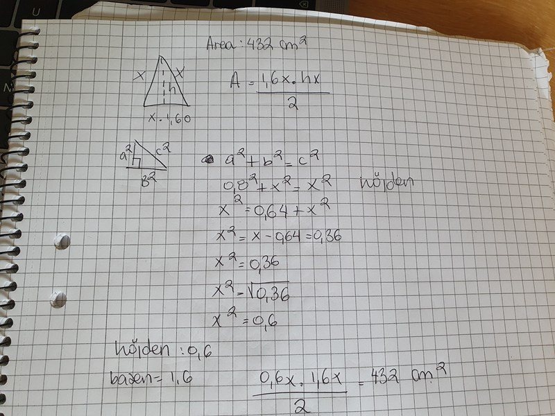 Likbent triangel omkrets (Matematik/Matte 1/Geometri) – Pluggakuten