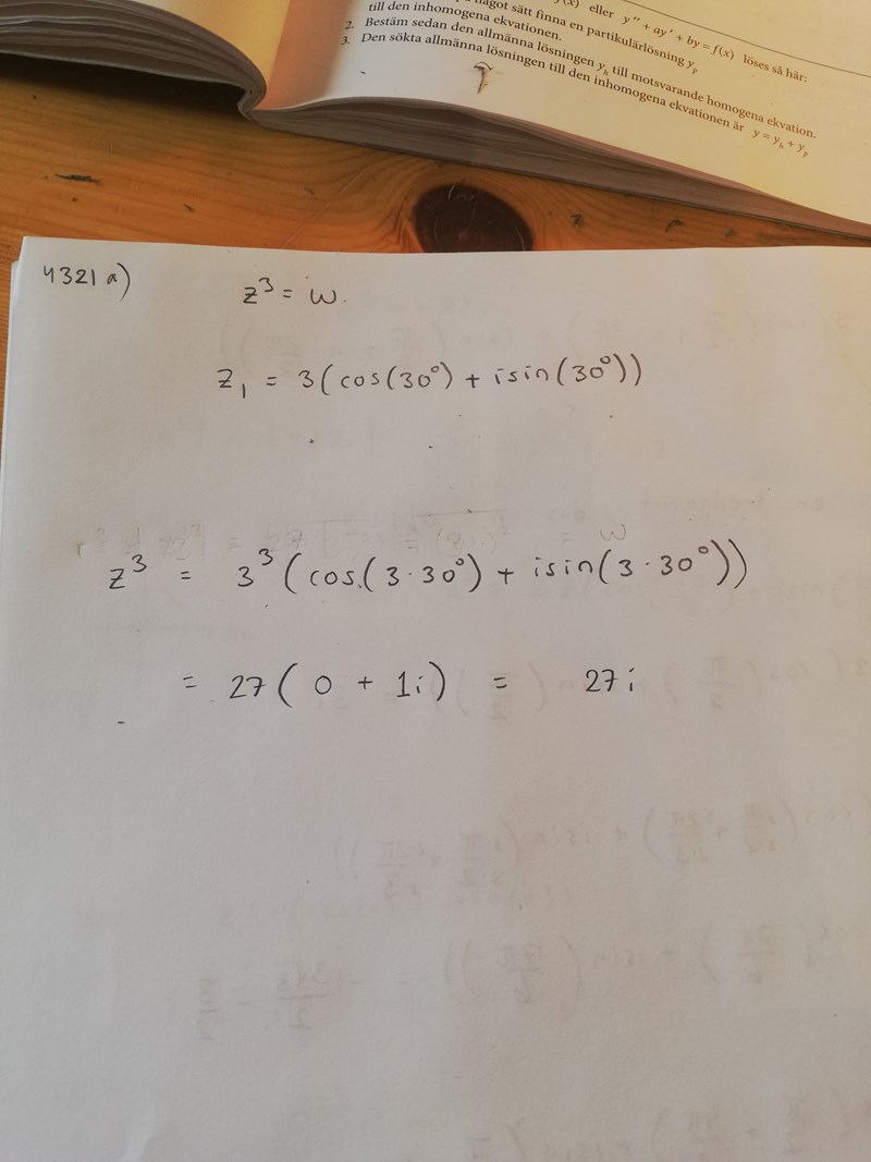 Komplexa tal med potensform (Matematik/Matte 4/Komplexa tal) – Pluggakuten