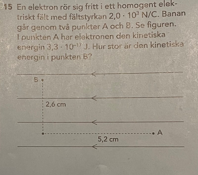 Hur stor är den kinetiska energin i punkten B? (Fysik/Fysik 2) – Pluggakuten