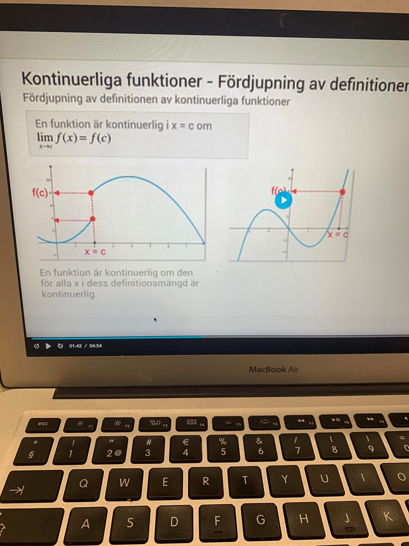 Kontinuerliga och diskreta funktioner (Matematik/Matte 3) – Pluggakuten
